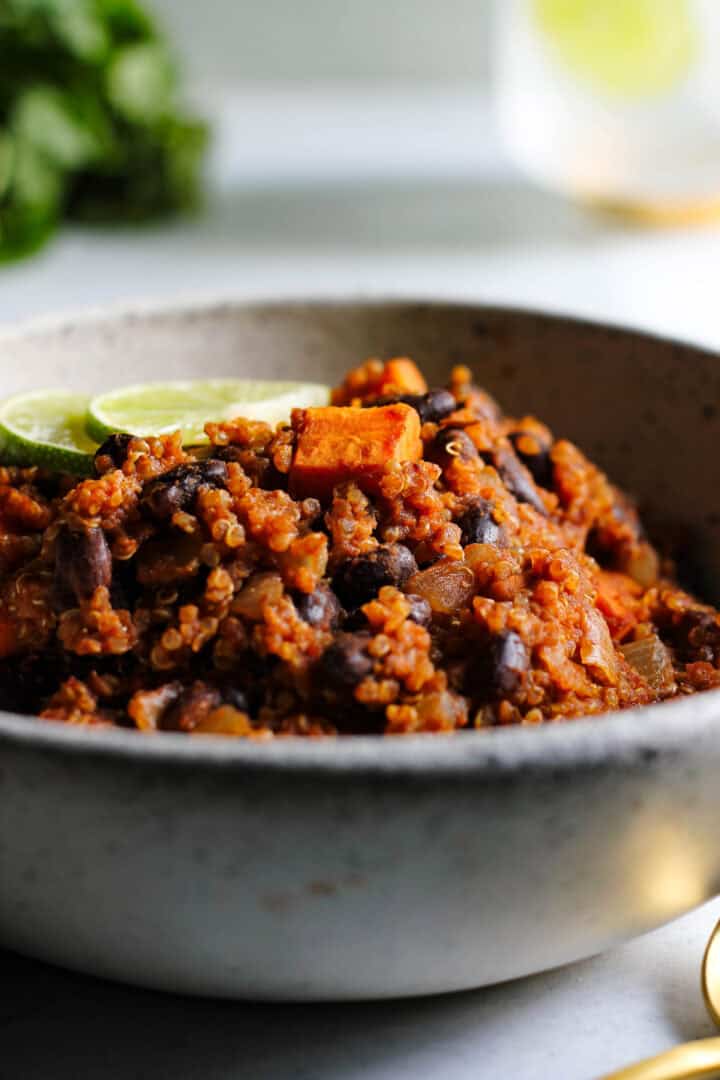 Meatless Chili with Black Beans, Sweet Potato, and Quinoa - Milk Free Mom